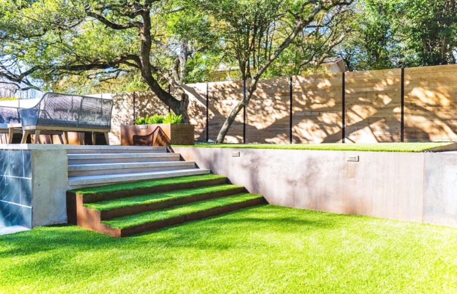 Experience the ultimate lawn care with Sullivan's Services in Austin ...